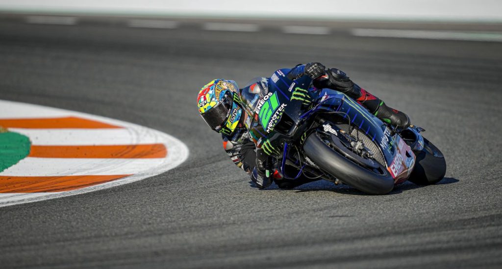 LỄ TRAO GIẢI 2021 FIM MOTOGP™ AWARDS: FABIO QUARTARO NHẬN CÚP VÔ ĐỊCH ...